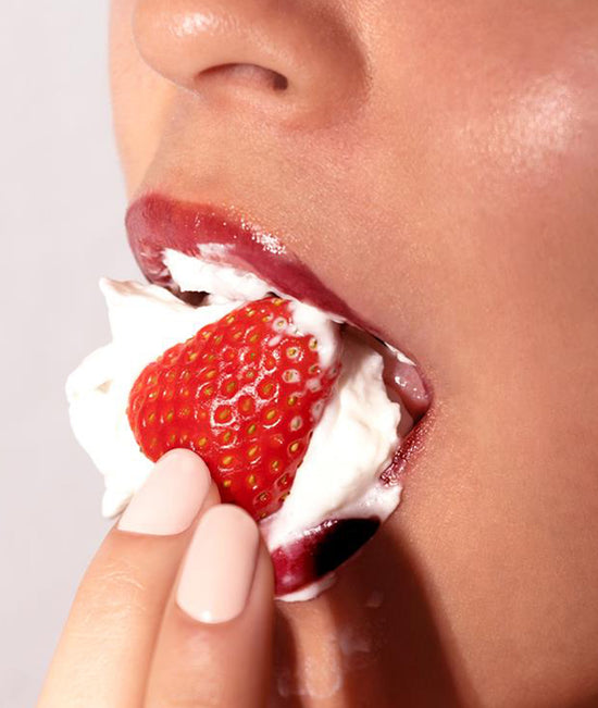 Fraise Fouettée Eau de Parfum | Strawberries and Cream Perfume – Le ...